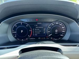 Grey Volkswagen Passat 2019 in Klaipeda, with an engine capacity of 1.97 L and mileage of 248 thousand km for 13100 €, photo 17 on AUTOMOTO.COM.LV