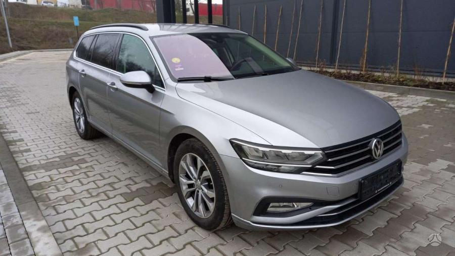 Pelēks Volkswagen Passat 2020 Viļņa, ar dzinēja tilpumu 2.00 L un nobraukumu 229 tūkst. km par 14500 €, foto 2 vietnē AUTOMOTO.COM.LV