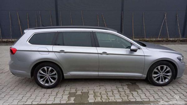 Grey Volkswagen Passat 2020 in Vilnius, with an engine capacity of 2.00 L and mileage of 229 thousand km for 14500 €, photo 4 on AUTOMOTO.COM.LV