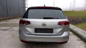 Grey Volkswagen Passat 2020 in Vilnius, with an engine capacity of 2.00 L and mileage of 229 thousand km for 14500 €, photo 6 on AUTOMOTO.COM.LV