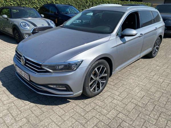 Pelēks Volkswagen Passat 2020 Klaipėda, ar dzinēja tilpumu 1.97 L un nobraukumu 287 tūkst. km par 14350 €, foto 3 vietnē AUTOMOTO.COM.LV