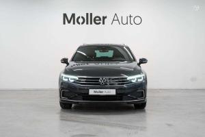 Pelēks Volkswagen Passat 2020 Viļņa, ar dzinēja tilpumu 1.40 L un nobraukumu 107 tūkst. km par 22350 €, foto 5 vietnē AUTOMOTO.COM.LV