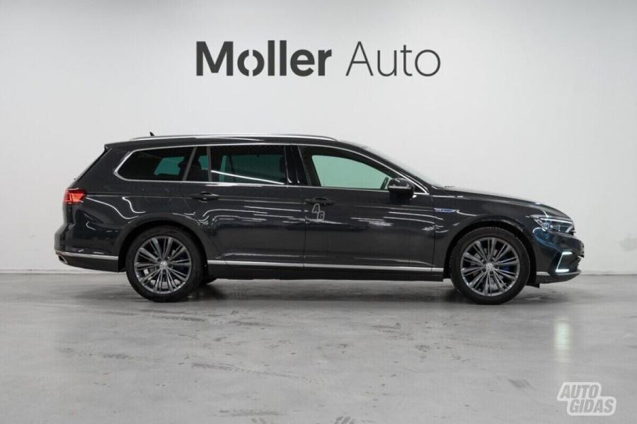 Pelēks Volkswagen Passat 2020 Viļņa, ar dzinēja tilpumu 1.40 L un nobraukumu 107 tūkst. km par 22350 €, foto 4 vietnē AUTOMOTO.COM.LV