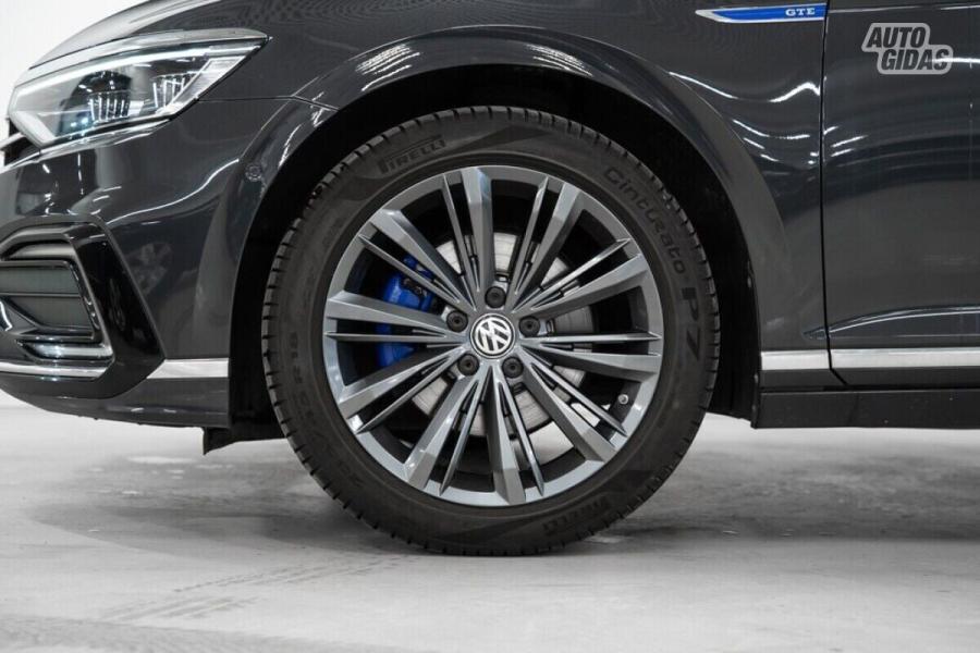 Pelēks Volkswagen Passat 2020 Viļņa, ar dzinēja tilpumu 1.40 L un nobraukumu 107 tūkst. km par 22350 €, foto 30 vietnē AUTOMOTO.COM.LV