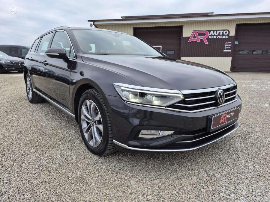 Grey Volkswagen Passat 2020 in Kursenai, with an engine capacity of 1.97 L and mileage of 200 thousand km for 15950 €, photo 2 on AUTOMOTO.COM.LV
