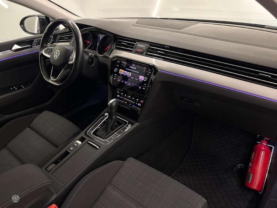 Pelēks Volkswagen Passat 2020 Marijampole, ar dzinēja tilpumu 1.97 L un nobraukumu 187 tūkst. km par 14999 €, foto 36 vietnē AUTOMOTO.COM.LV