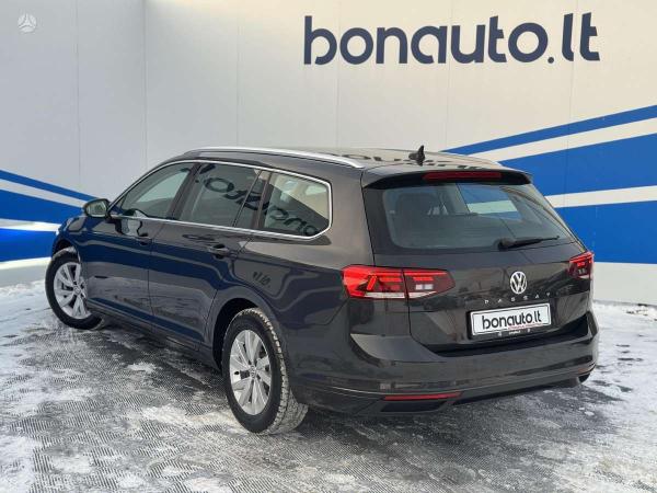Pelēks Volkswagen Passat 2020 Kauņa, ar dzinēja tilpumu 1.60 L un nobraukumu 236 tūkst. km par 14499 €, foto 4 vietnē AUTOMOTO.COM.LV