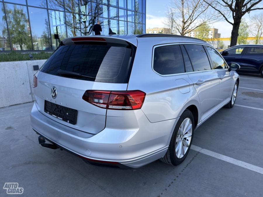 Pelēks Volkswagen Passat 2020 Panevēža, ar dzinēja tilpumu 2.00 L un nobraukumu 241 tūkst. km par 14600 €, foto 9 vietnē AUTOMOTO.COM.LV