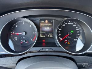 Grey Volkswagen Passat 2020 in Panevezys, with an engine capacity of 2.00 L and mileage of 241 thousand km for 14600 €, photo 21 on AUTOMOTO.COM.LV