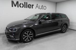 Grey Volkswagen Passat 2020 in Vilnius, with an engine capacity of 2.00 L and mileage of 130 thousand km for 21900 €, photo 3 on AUTOMOTO.COM.LV