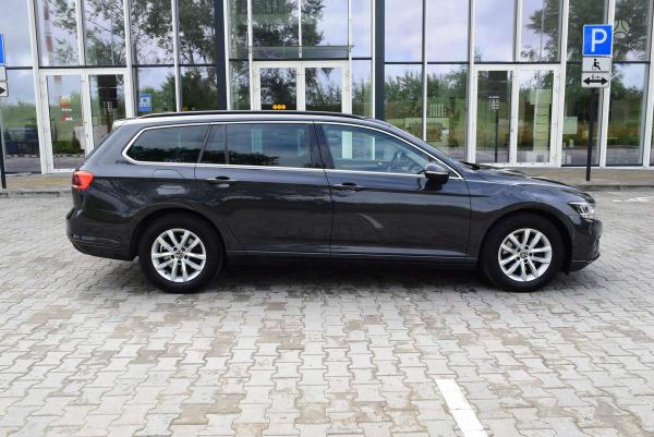 Pelēks Volkswagen Passat 2020 Viļņa, ar dzinēja tilpumu 1.97 L un nobraukumu 203 tūkst. km par 13900 €, foto 8 vietnē AUTOMOTO.COM.LV