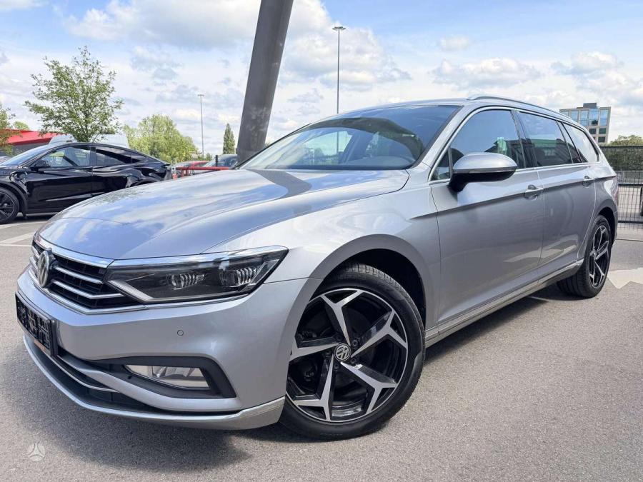 Pelēks Volkswagen Passat 2020 Viļņa, ar dzinēja tilpumu 1.97 L un nobraukumu 191 tūkst. km par 14800 €, foto 1 vietnē AUTOMOTO.COM.LV
