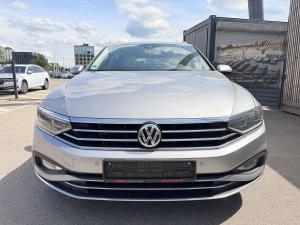 Pelēks Volkswagen Passat 2020 Viļņa, ar dzinēja tilpumu 1.97 L un nobraukumu 191 tūkst. km par 14800 €, foto 3 vietnē AUTOMOTO.COM.LV