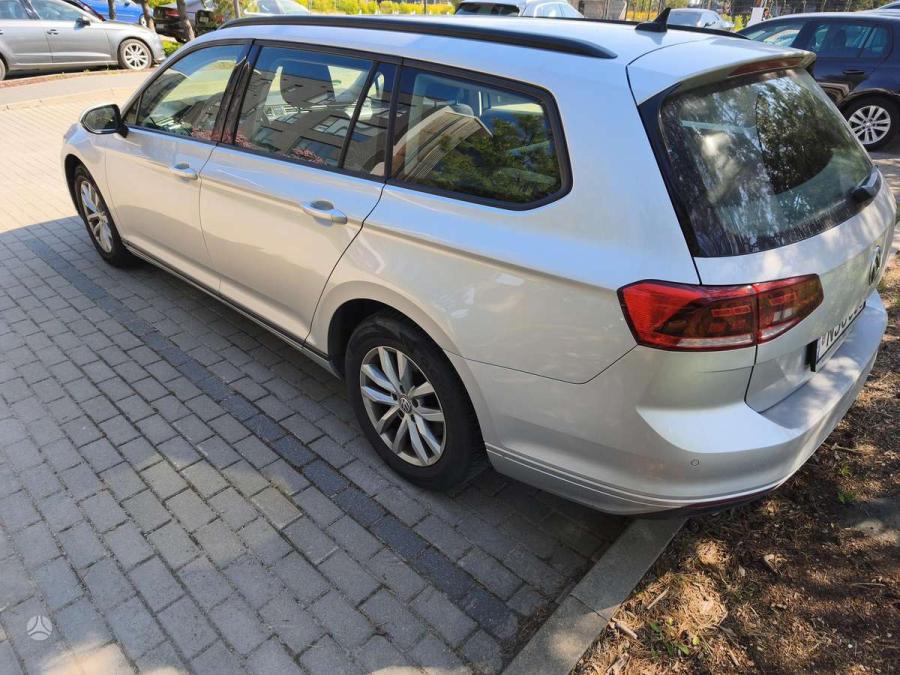 Pelēks Volkswagen Passat 2020 Viļņa, ar dzinēja tilpumu 1.97 L un nobraukumu 181 tūkst. km par 11500 €, foto 6 vietnē AUTOMOTO.COM.LV