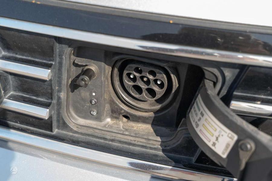 Pelēks Volkswagen Passat 2020 Viļņa, ar dzinēja tilpumu 1.40 L un nobraukumu 199 tūkst. km par 14950 €, foto 13 vietnē AUTOMOTO.COM.LV