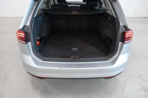 Pelēks Volkswagen Passat 2020 Viļņa, ar dzinēja tilpumu 1.50 L un nobraukumu 164 tūkst. km par 14550 €, foto 35 vietnē AUTOMOTO.COM.LV