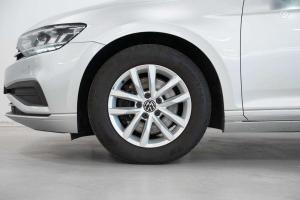Pelēks Volkswagen Passat 2020 Viļņa, ar dzinēja tilpumu 1.50 L un nobraukumu 164 tūkst. km par 14550 €, foto 39 vietnē AUTOMOTO.COM.LV
