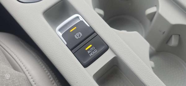 Pelēks Volkswagen Passat 2020 Šauļi, ar dzinēja tilpumu 1.40 L un nobraukumu 152 tūkst. km par 21380 €, foto 10 vietnē AUTOMOTO.COM.LV