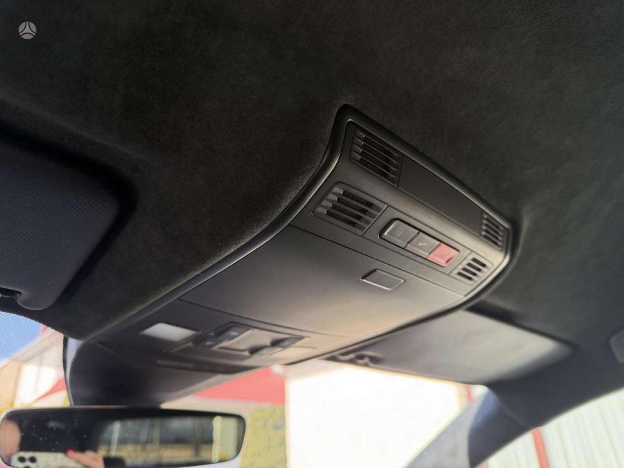 Grey Volkswagen Passat 2020 in Vilnius, with an engine capacity of 1.97 L and mileage of 209 thousand km for 15600 €, photo 17 on AUTOMOTO.COM.LV