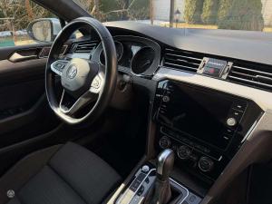 Grey Volkswagen Passat 2020 in Vilnius, with an engine capacity of 1.97 L and mileage of 209 thousand km for 15600 €, photo 19 on AUTOMOTO.COM.LV