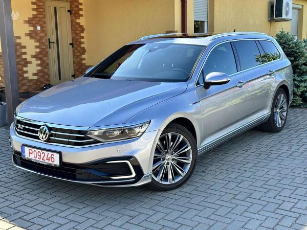 Pelēks Volkswagen Passat 2020 Marijampole, ar dzinēja tilpumu 1.40 L un nobraukumu 94 tūkst. km par 18500 €, foto 1 vietnē AUTOMOTO.COM.LV