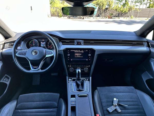 Pelēks Volkswagen Passat 2020 Marijampole, ar dzinēja tilpumu 1.40 L un nobraukumu 94 tūkst. km par 18500 €, foto 8 vietnē AUTOMOTO.COM.LV