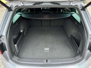 Grey Volkswagen Passat 2020 in Marijampole, with an engine capacity of 1.40 L and mileage of 94 thousand km for 18400 €, photo 32 on AUTOMOTO.COM.LV