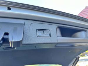 Grey Volkswagen Passat 2020 in Marijampole, with an engine capacity of 1.40 L and mileage of 94 thousand km for 18400 €, photo 33 on AUTOMOTO.COM.LV