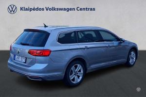 Pelēks Volkswagen Passat 2020 Klaipėda, ar dzinēja tilpumu 1.50 L un nobraukumu 184 tūkst. km par 15900 €, foto 7 vietnē AUTOMOTO.COM.LV