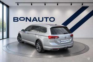 Pelēks Volkswagen Passat 2020 Kauņa, ar dzinēja tilpumu 1.97 L un nobraukumu 234 tūkst. km par 14500 €, foto 4 vietnē AUTOMOTO.COM.LV