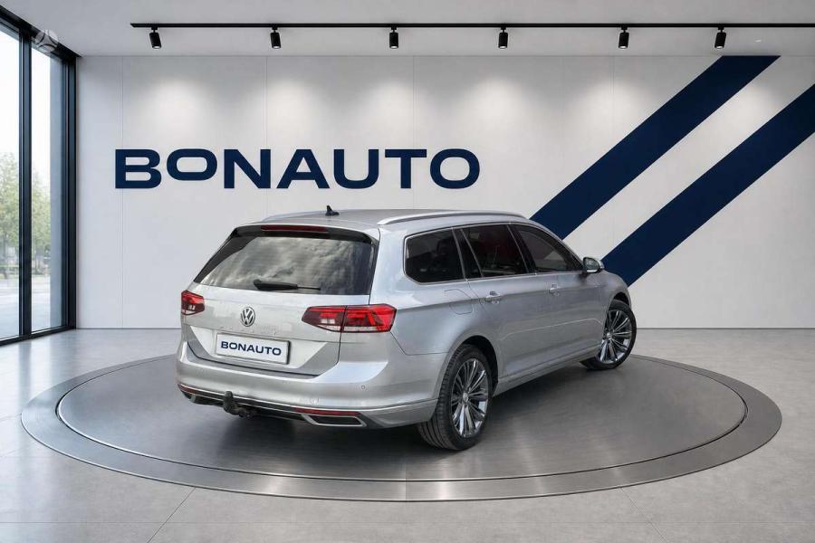 Pelēks Volkswagen Passat 2020 Kauņa, ar dzinēja tilpumu 1.97 L un nobraukumu 234 tūkst. km par 14500 €, foto 5 vietnē AUTOMOTO.COM.LV