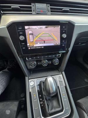Pelēks Volkswagen Passat 2020 Kauņa, ar dzinēja tilpumu 1.97 L un nobraukumu 234 tūkst. km par 14500 €, foto 10 vietnē AUTOMOTO.COM.LV