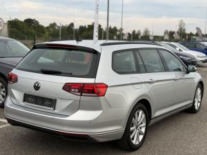 Grey Volkswagen Passat 2020 in Vilnius, with an engine capacity of 2.00 L and mileage of 192 thousand km for 13999 €, photo 4 on AUTOMOTO.COM.LV