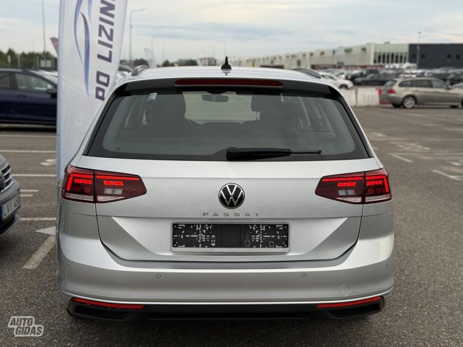 Grey Volkswagen Passat 2020 in Vilnius, with an engine capacity of 2.00 L and mileage of 192 thousand km for 13999 €, photo 5 on AUTOMOTO.COM.LV