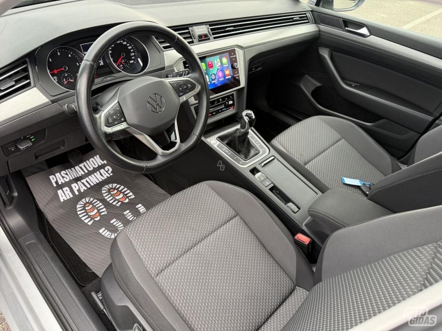 Grey Volkswagen Passat 2020 in Vilnius, with an engine capacity of 2.00 L and mileage of 192 thousand km for 13999 €, photo 13 on AUTOMOTO.COM.LV