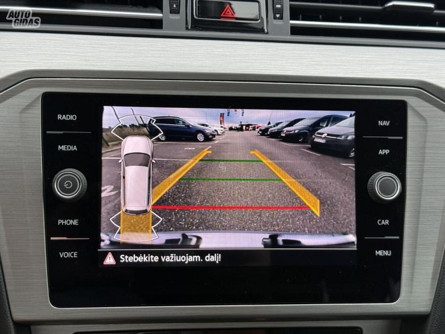 Grey Volkswagen Passat 2020 in Vilnius, with an engine capacity of 2.00 L and mileage of 192 thousand km for 13999 €, photo 18 on AUTOMOTO.COM.LV