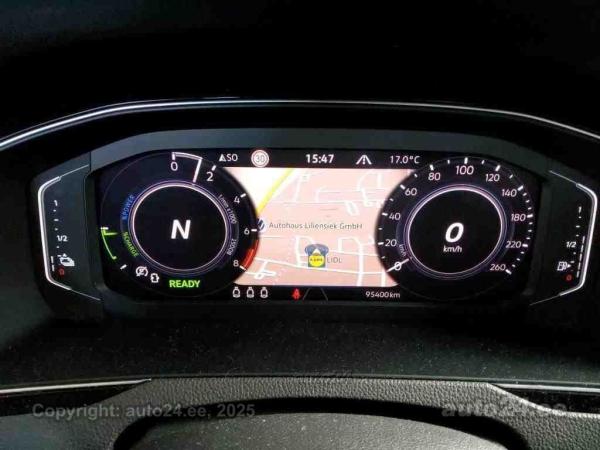 Pelēks Volkswagen Passat 2021 Tallina, ar dzinēja tilpumu 1.40 L un nobraukumu 95 tūkst. km par 21500 €, foto 11 vietnē AUTOMOTO.COM.LV