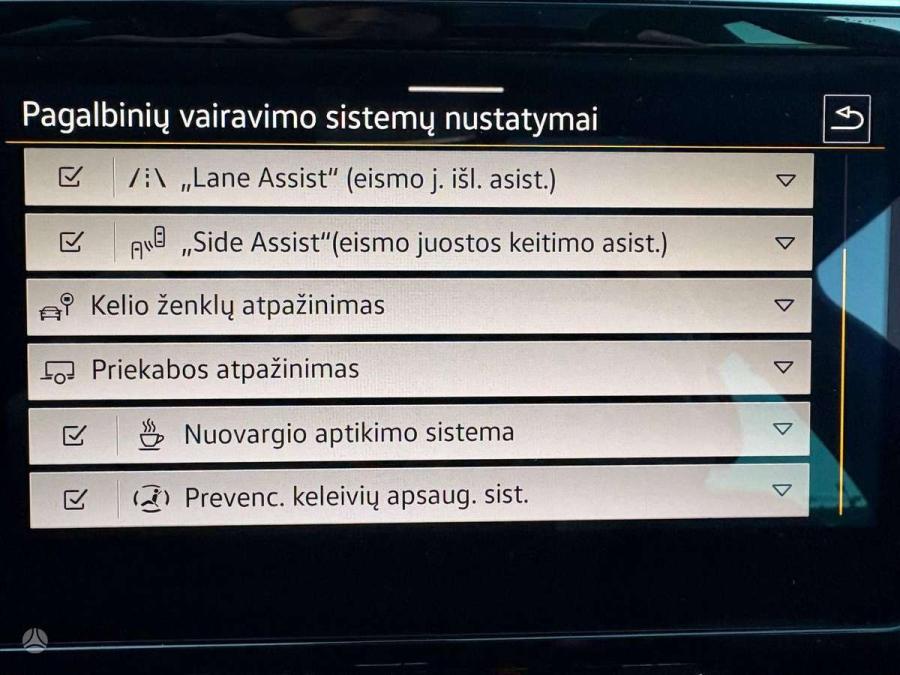 Grey Volkswagen Passat 2021 in Vilnius, with an engine capacity of 1.97 L and mileage of 196 thousand km for 19950 €, photo 25 on AUTOMOTO.COM.LV