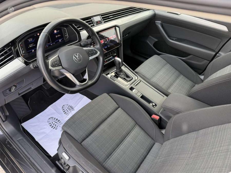 Pelēks Volkswagen Passat 2021 Kauņa, ar dzinēja tilpumu 1.50 L un nobraukumu 228 tūkst. km par 14300 €, foto 11 vietnē AUTOMOTO.COM.LV