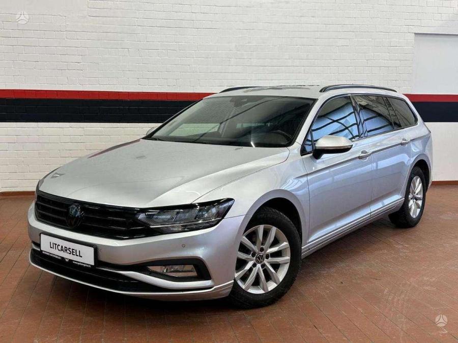 Grey Volkswagen Passat 2021 in Vilnius, with an engine capacity of 1.97 L and mileage of 268 thousand km for 14970 €, photo 1 on AUTOMOTO.COM.LV