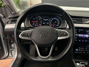 Pelēks Volkswagen Passat 2021 Viļņa, ar dzinēja tilpumu 1.97 L un nobraukumu 268 tūkst. km par 14970 €, foto 17 vietnē AUTOMOTO.COM.LV