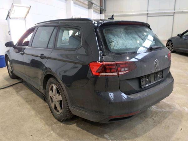 Grey Volkswagen Passat 2021 in Kaunas, with an engine capacity of 1.97 L and mileage of 165 thousand km for 15200 €, photo 3 on AUTOMOTO.COM.LV