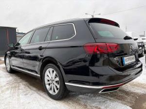 Pelēks Volkswagen Passat 2021 Viļņa, ar dzinēja tilpumu 1.97 L un nobraukumu 129 tūkst. km par 18000 €, foto 3 vietnē AUTOMOTO.COM.LV