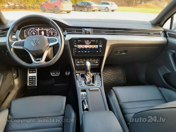 Grey Volkswagen Passat 2021 in Tallinn, with an engine capacity of 2.00 L and mileage of 189 thousand km for 23200 €, photo 10 on AUTOMOTO.COM.LV