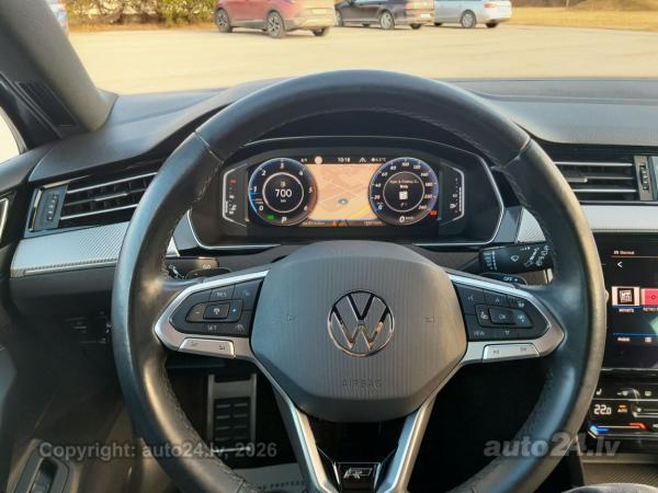 Pelēks Volkswagen Passat 2021 Tallina, ar dzinēja tilpumu 2.00 L un nobraukumu 189 tūkst. km par 23200 €, foto 11 vietnē AUTOMOTO.COM.LV