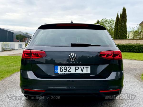 Grey Volkswagen Passat 2021 in Tallinn, with an engine capacity of 1.50 L and mileage of 119 thousand km for 18495 €, photo 5 on AUTOMOTO.COM.LV