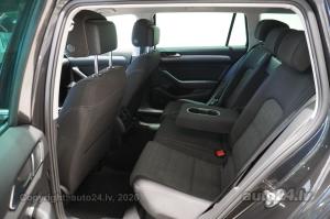 Pelēks Volkswagen Passat 2021 Tallina, ar dzinēja tilpumu 1.50 L un nobraukumu 114 tūkst. km par 18300 €, foto 11 vietnē AUTOMOTO.COM.LV