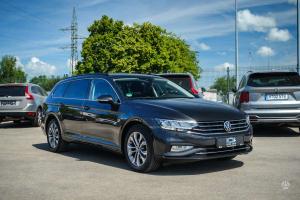 Pelēks Volkswagen Passat 2021 Marijampole, ar dzinēja tilpumu 1.97 L un nobraukumu 196 tūkst. km par 14950 €, foto  vietnē AUTOMOTO.COM.LV