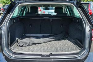Pelēks Volkswagen Passat 2021 Marijampole, ar dzinēja tilpumu 1.97 L un nobraukumu 196 tūkst. km par 14950 €, foto 15 vietnē AUTOMOTO.COM.LV