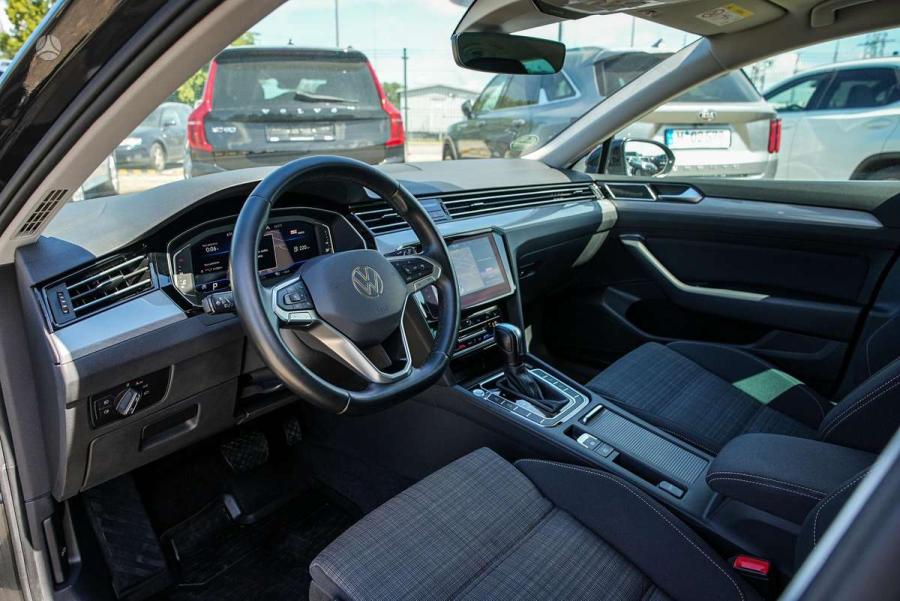Pelēks Volkswagen Passat 2021 Marijampole, ar dzinēja tilpumu 1.97 L un nobraukumu 196 tūkst. km par 14950 €, foto 27 vietnē AUTOMOTO.COM.LV
